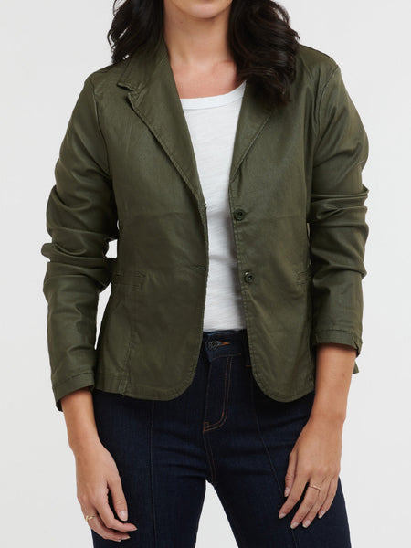 Jackets & Coats | Shop Women's Outerwear Online | ENNI