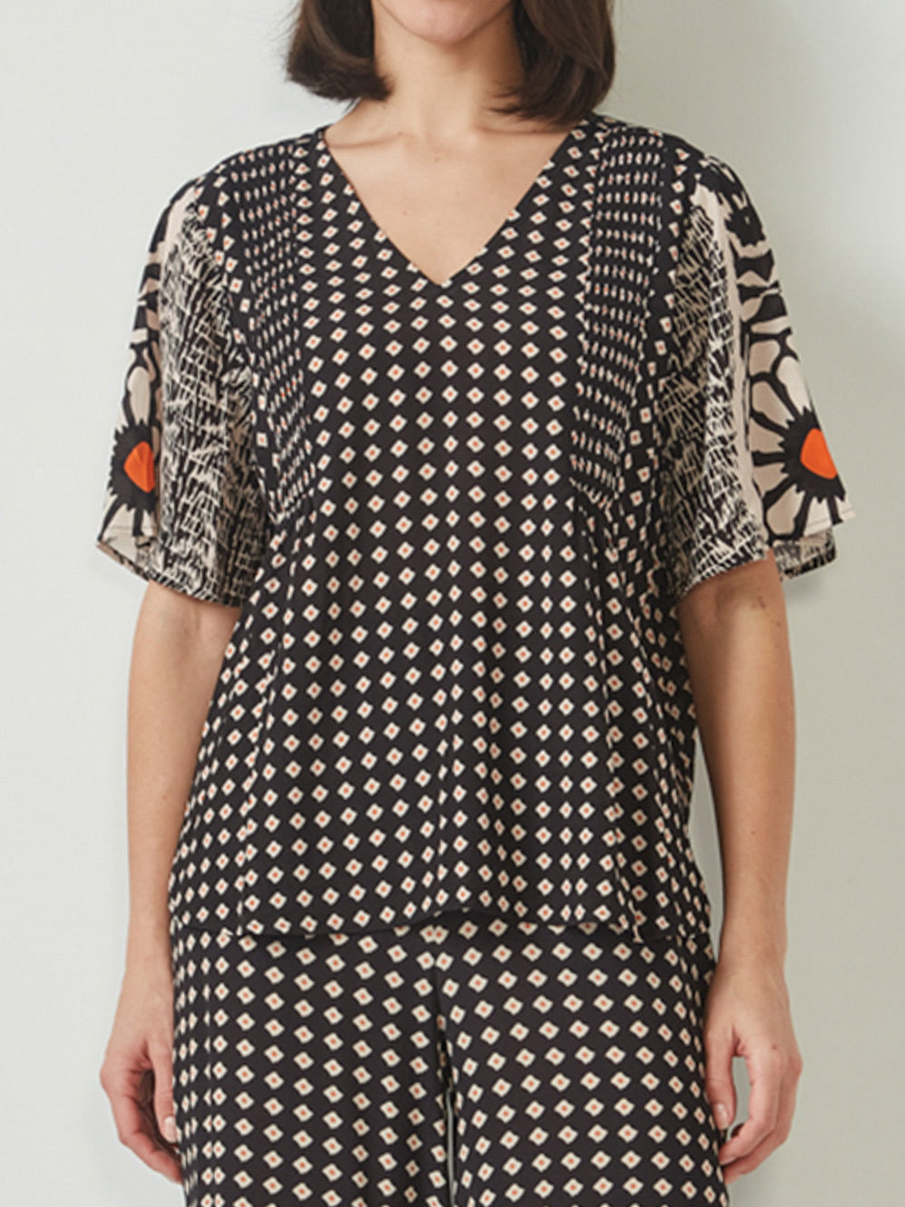 Verge | Shop Women's Dresses, Pants & Tops | ENNI