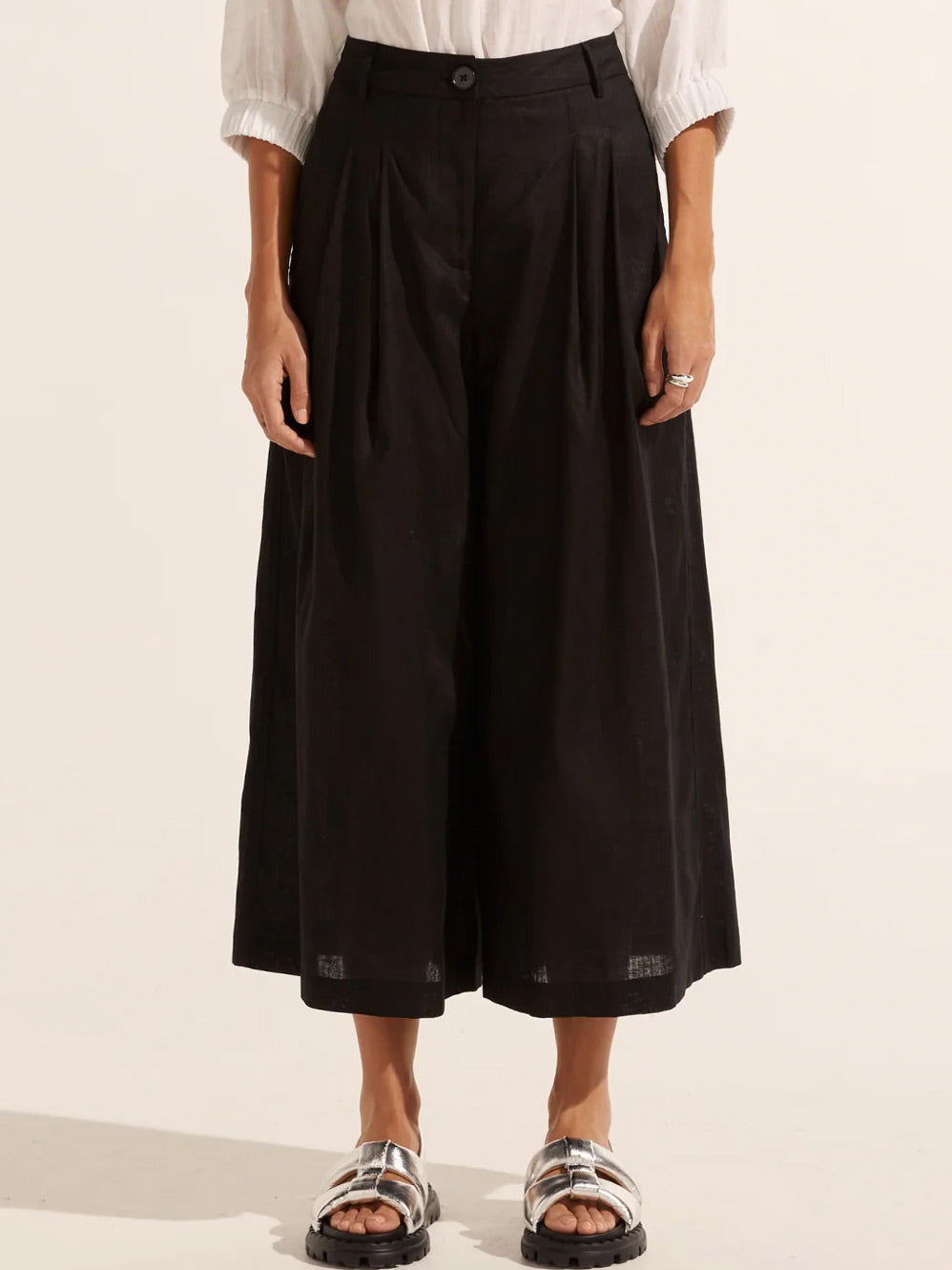 Zoe Kratzmann Stockist | Shop Dresses & Jeans | ENNI